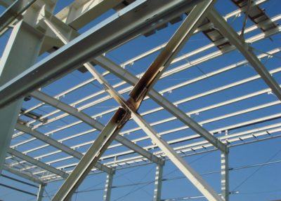bracing between columns – China PEB Steel Structure Co., Ltd.